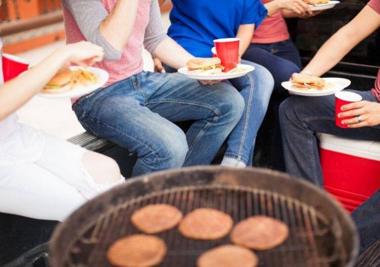 25 Tailgating Hacks You'll Use Over and Over Again! - Passion For Savings