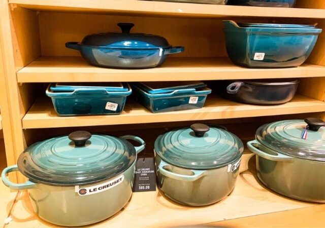 Le Creuset Factory to Table Sale! Get up to 70% Off!