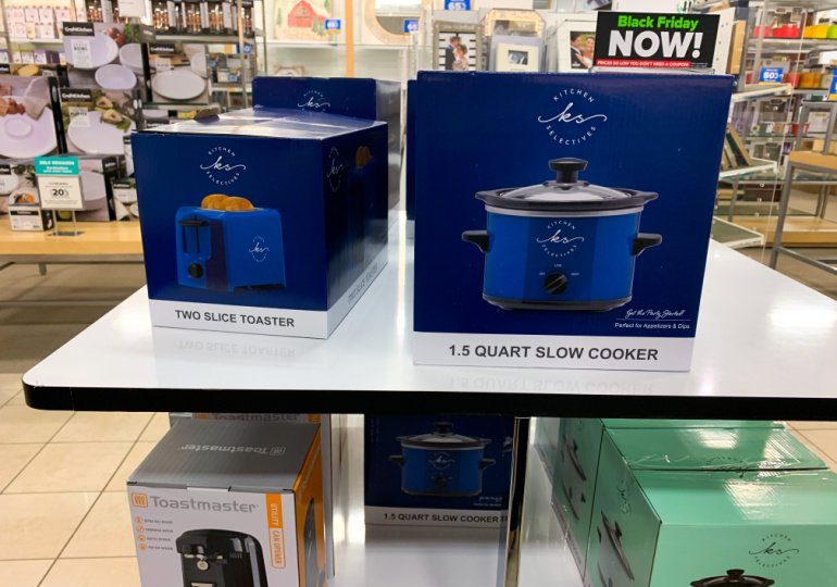 Small Kitchen Appliances on Sale! Great Prices Today!!
